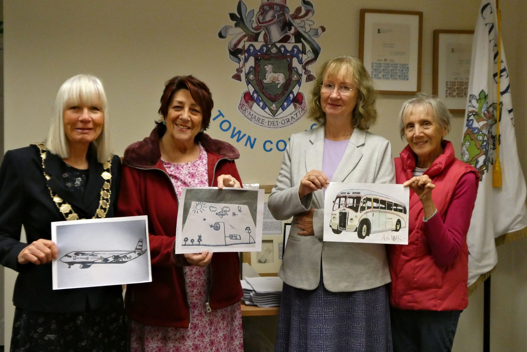 Judging our Painting Competition – Canvey Island Transport Museum